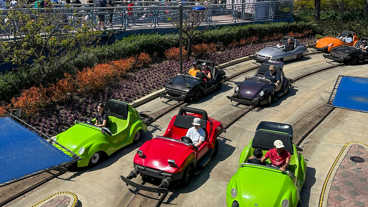 Autopia Disneyland Cars