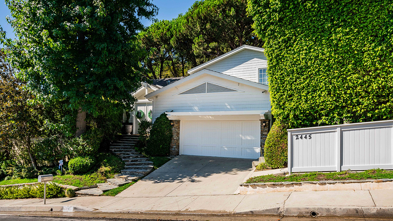 Kate Beckinsale House The Widow Star Kate Beckinsale Shares A Tour Of